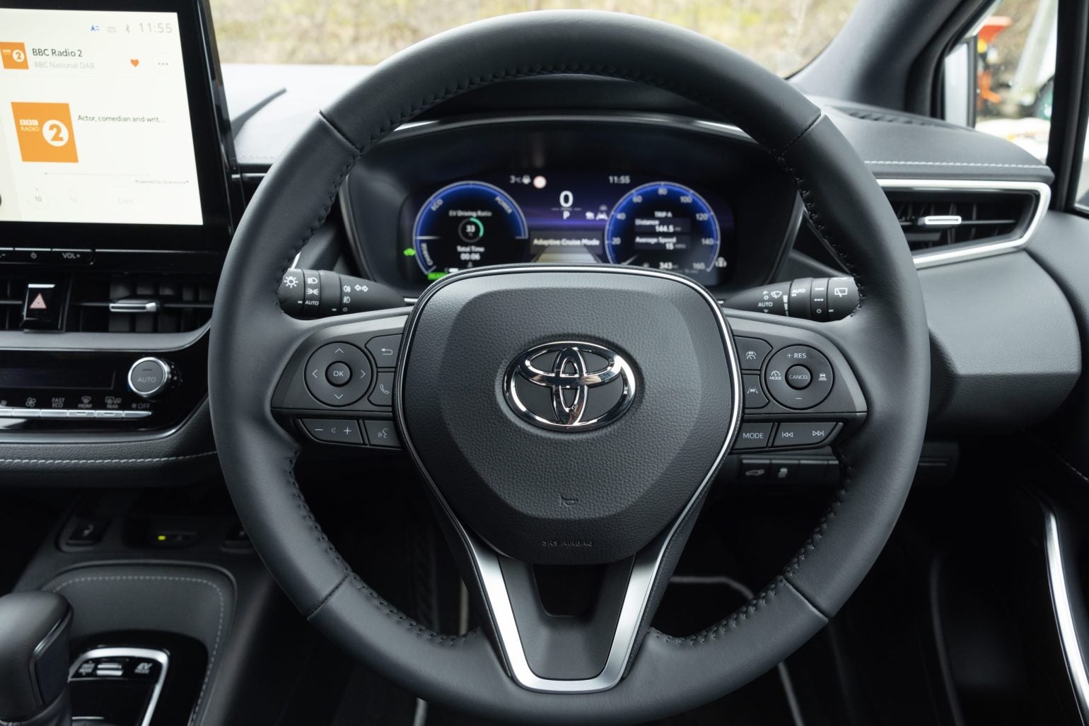 Toyota Europe updates Corolla - Just Auto