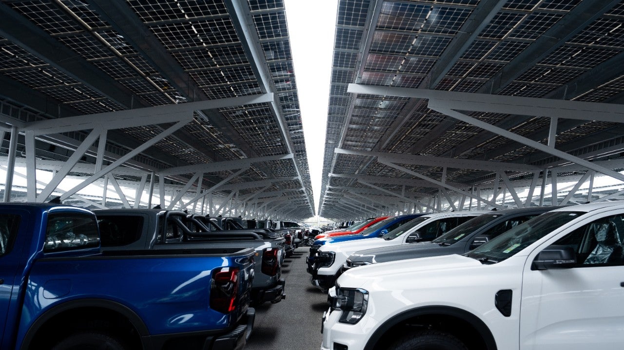 Ford installs big solar canopy carparks in South Africa and Thailand ...