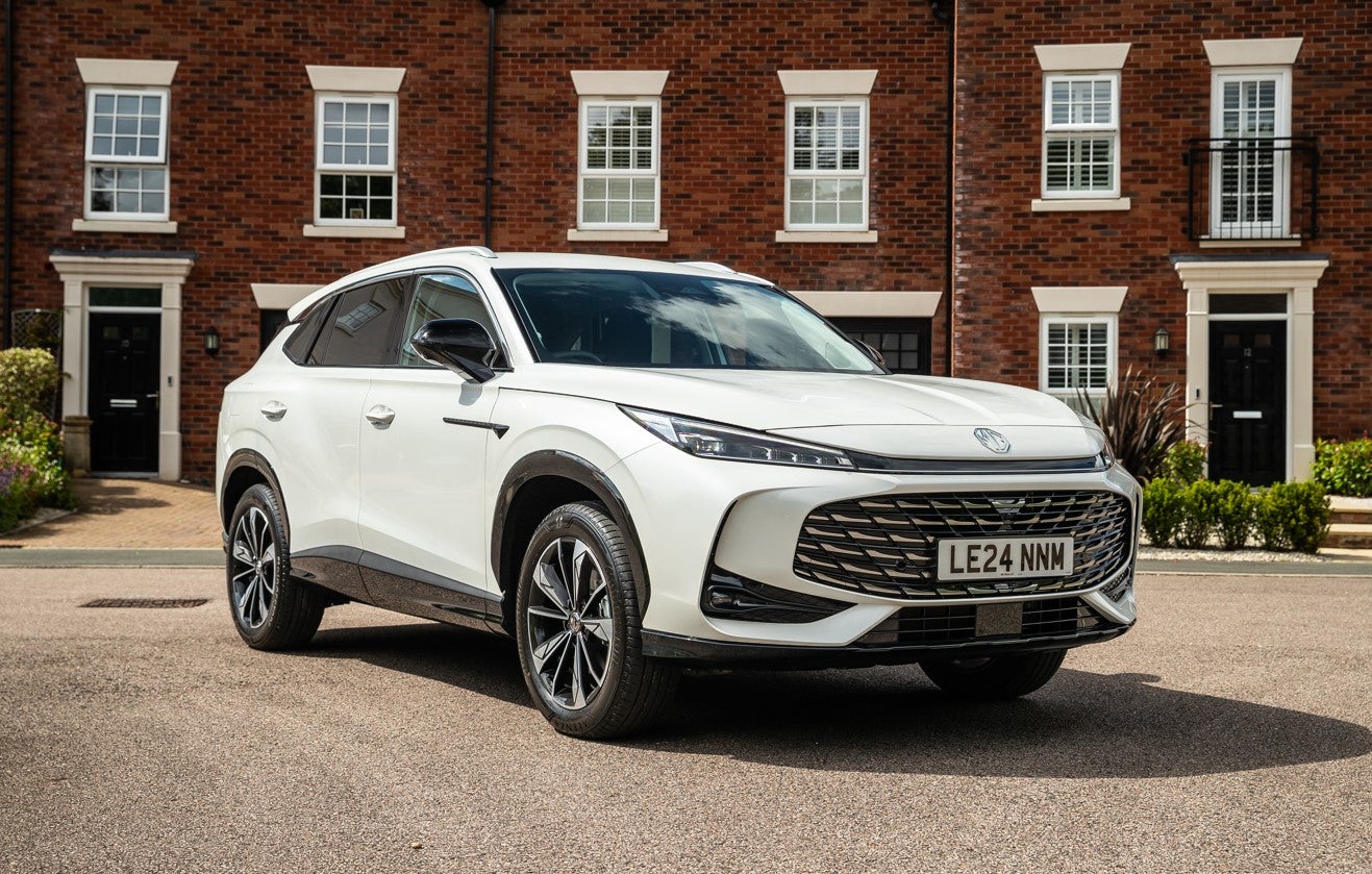 Meet the MG HS and the MG ZS Hybrid +: New additions to the MG family ...