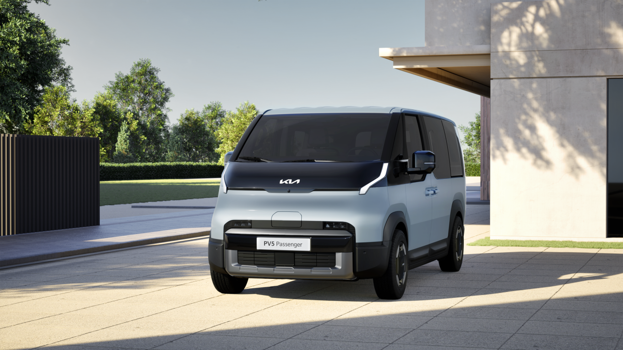 Kia previews its PV5 electric van/minibus - Just Auto