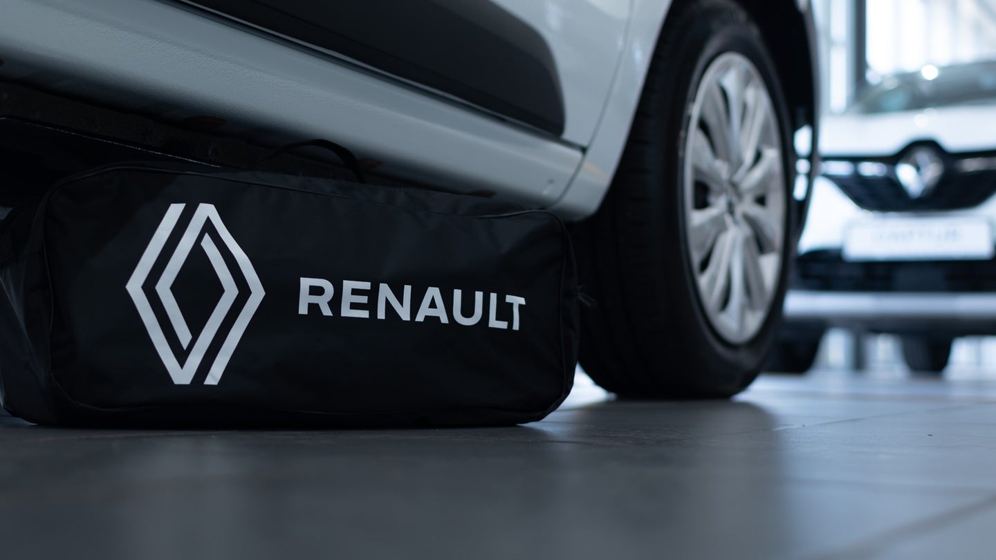 Renault reports overall sales growth in H1 2025