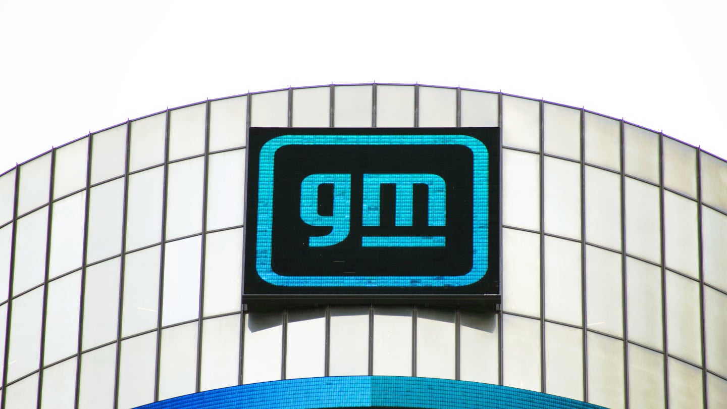 GM makes hundreds of roles redundant – report